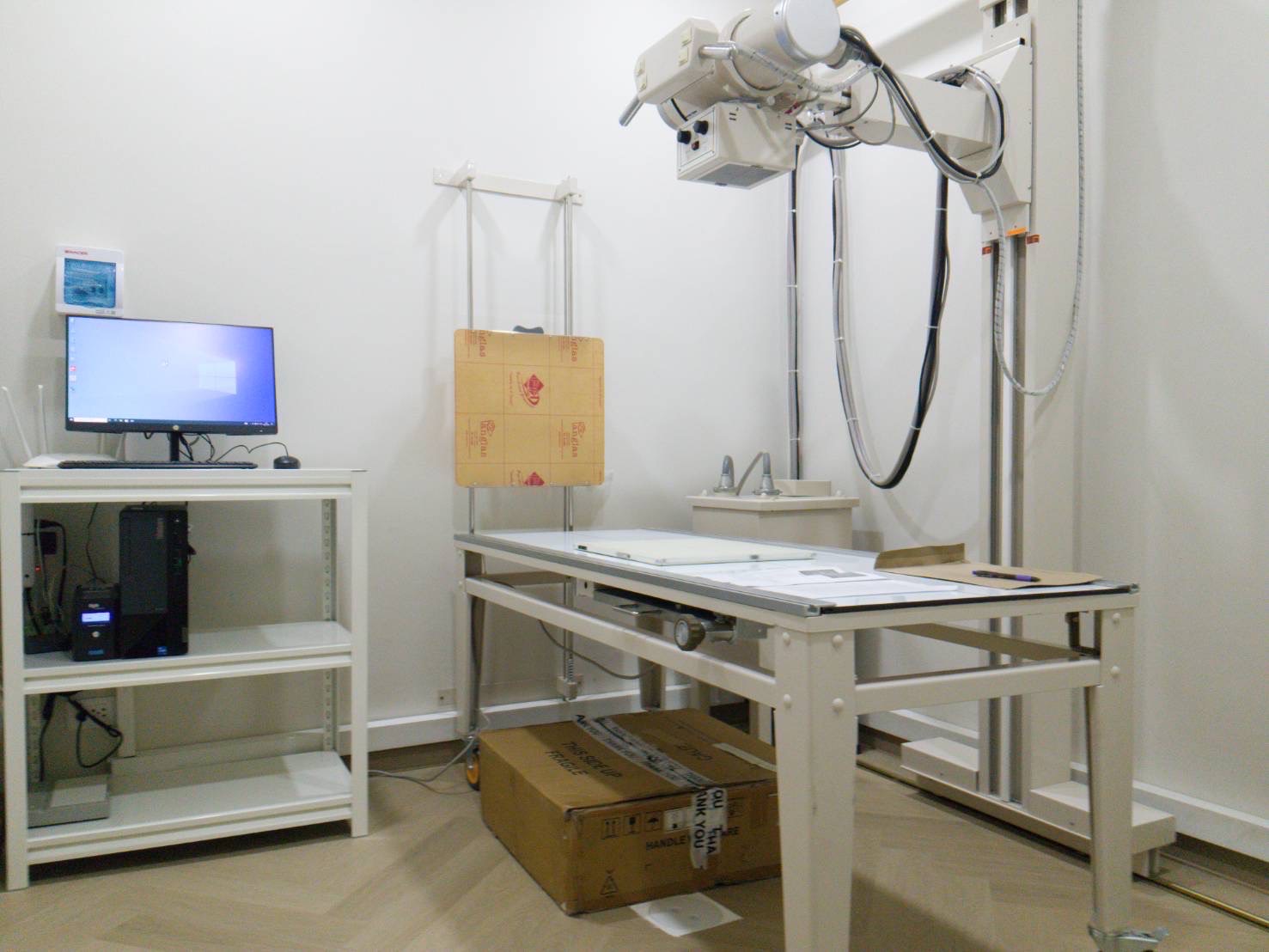 Jesada Hospital 2 ส่งมอบงานติดตั้งเครื่อง DR iRay ขนาด 14x17" แบบ ...